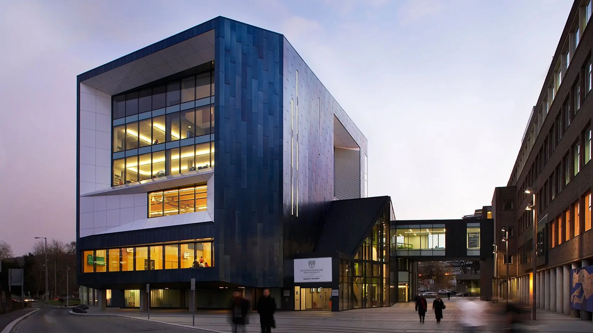 Buckinghamshire New University | MOD Education